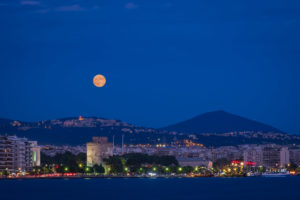 How to Photograph the Blue Supermoon on August 30th 2023 - Alexios ...